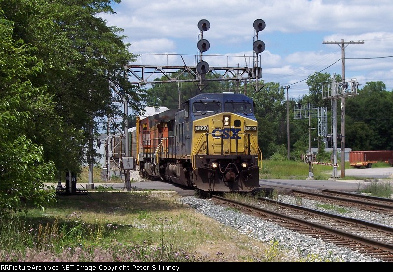CSXT Train Q21611